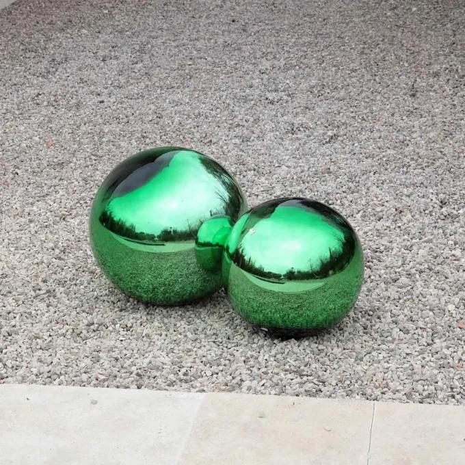 Boule déco colorée en intérieur et extérieur toute l'année - Amadera ...